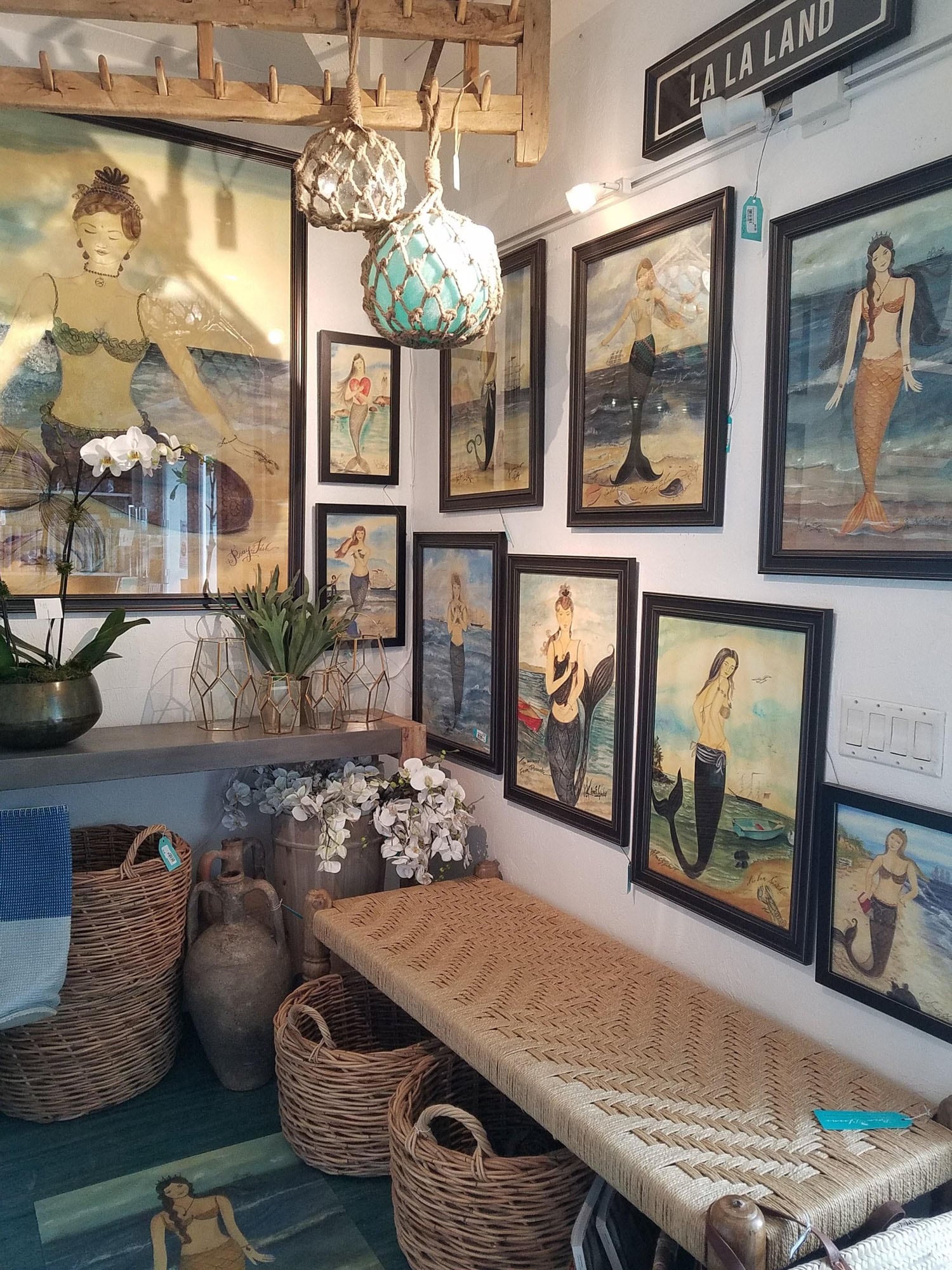 Boca Blooms | Our Showroom